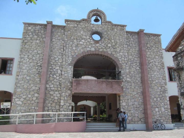 Reabren la presidencia municipal de Tlaquiltenango